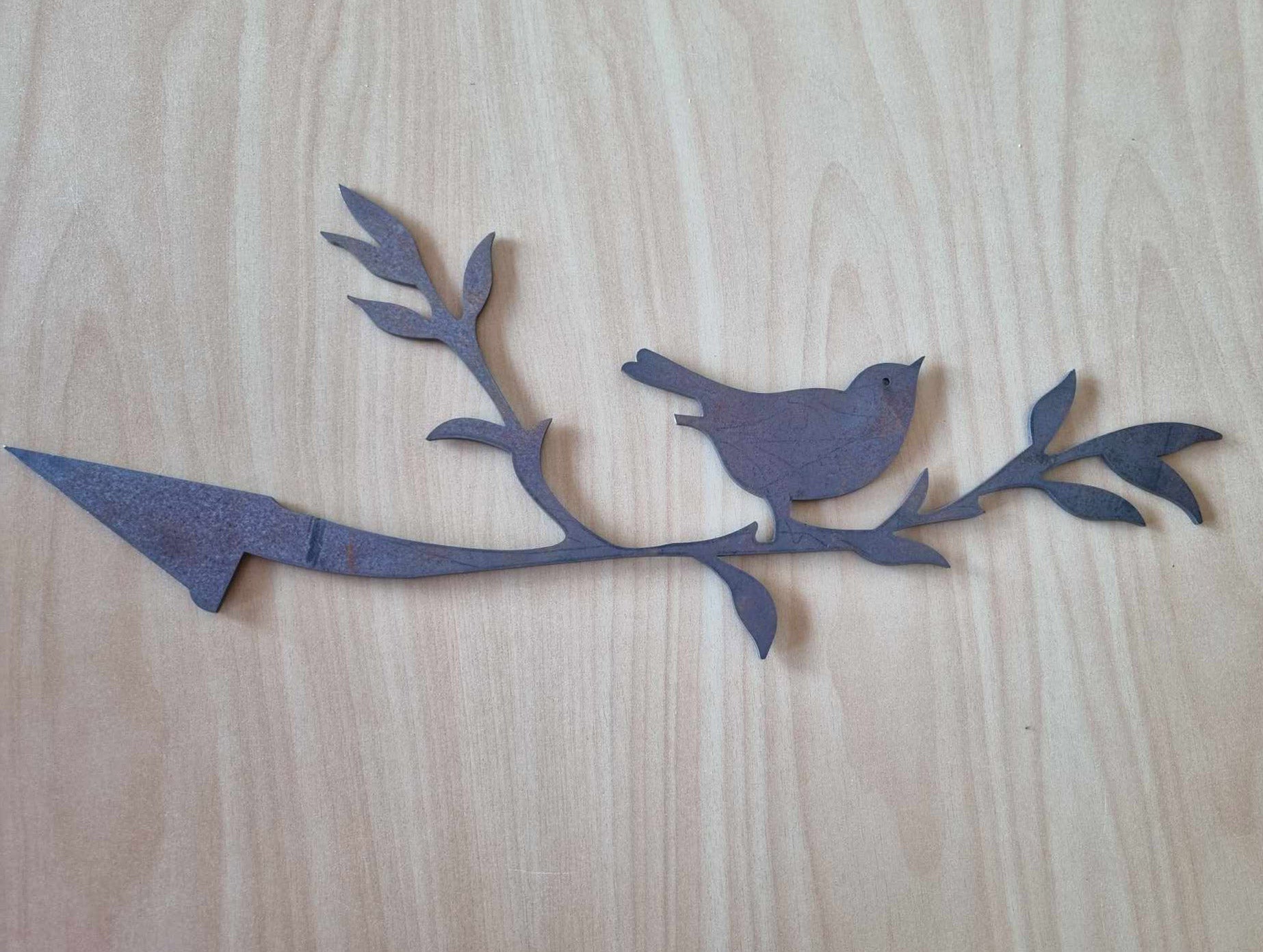 Garden Metal Art Sparrow Arrow - ** Clearance ** – Design Junction NZ